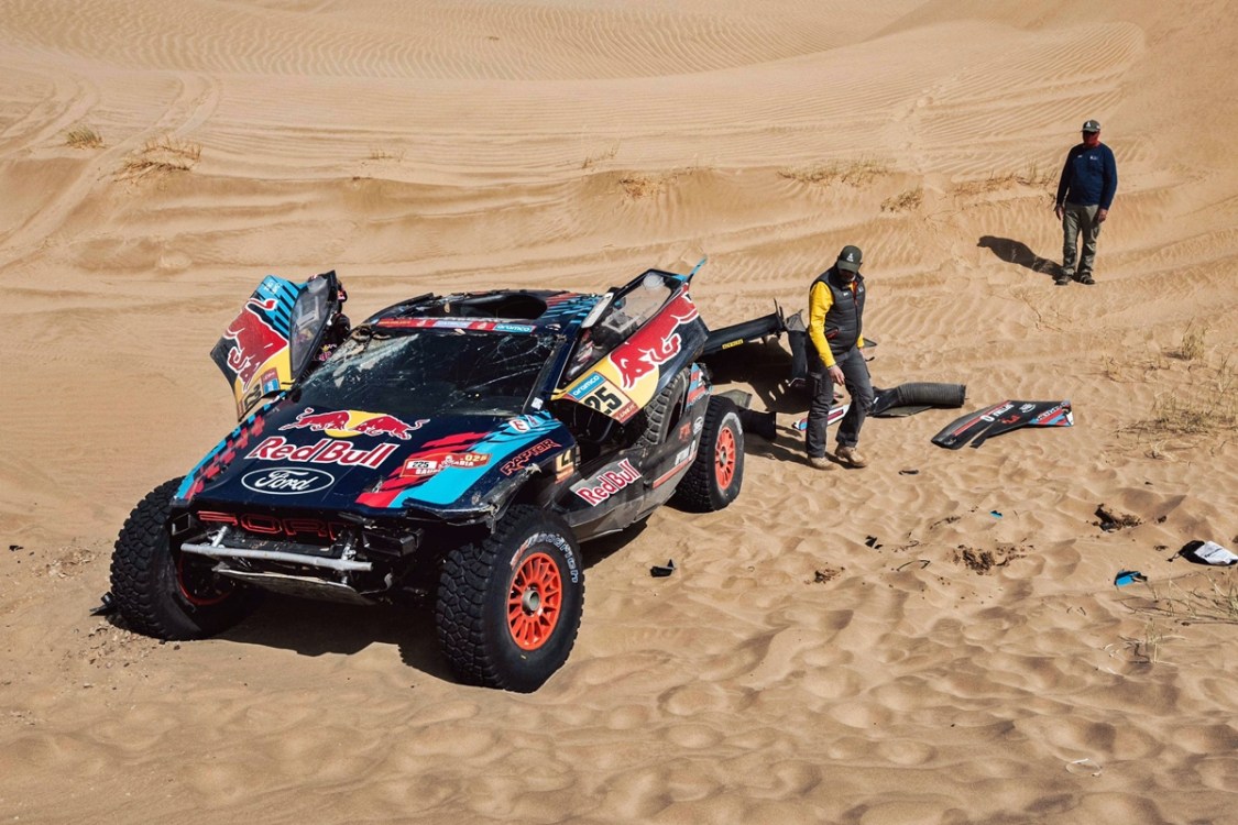 Dakar 2025: Carlos Sainz complica sus chances en el primer día de la Etapa de 48 Horas ...